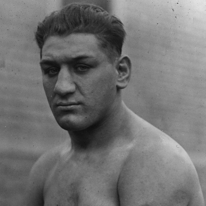 Johnny Wilson - TheSportsDB.com